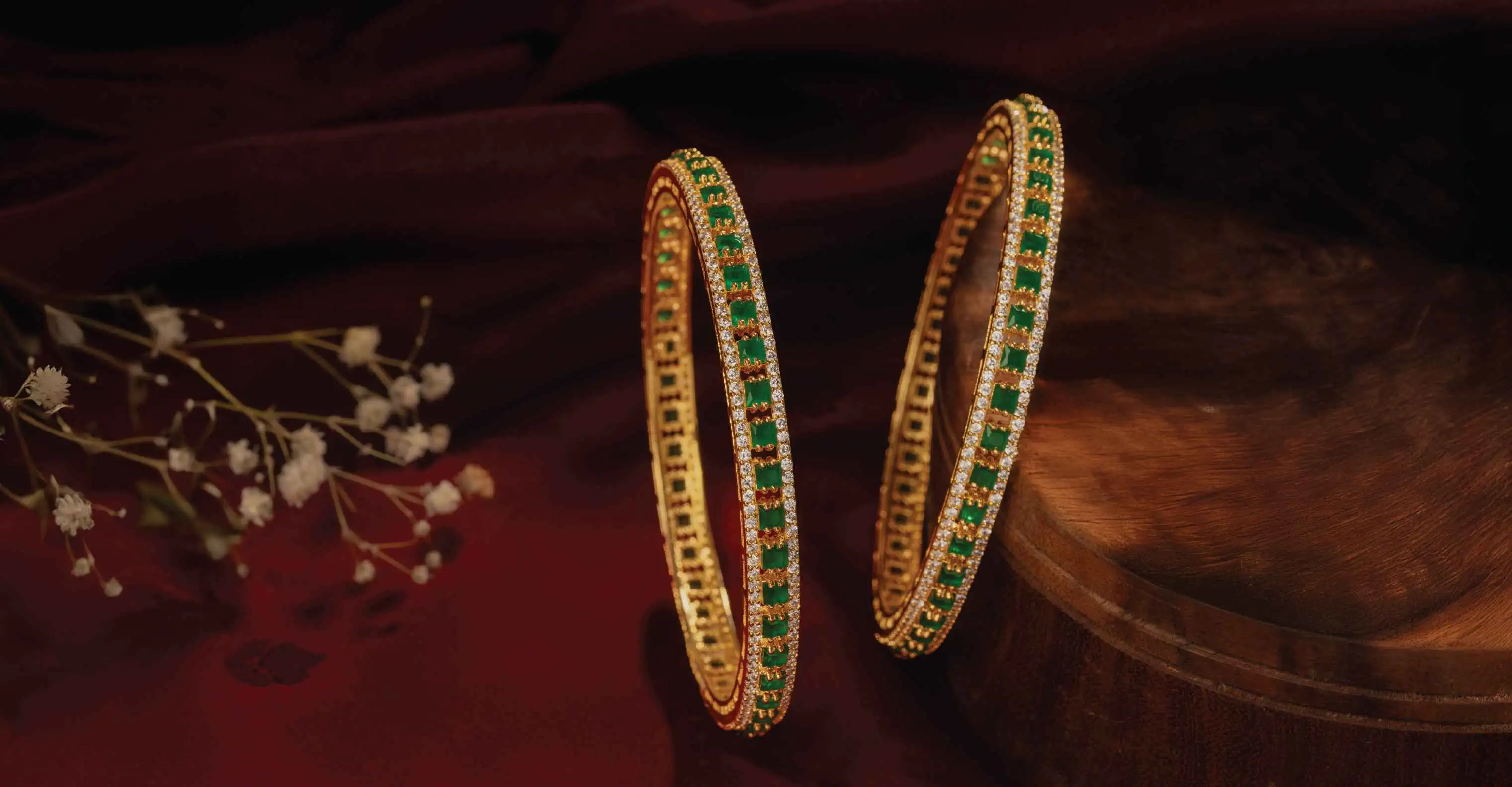 Explore silver jewellery online at Stylori