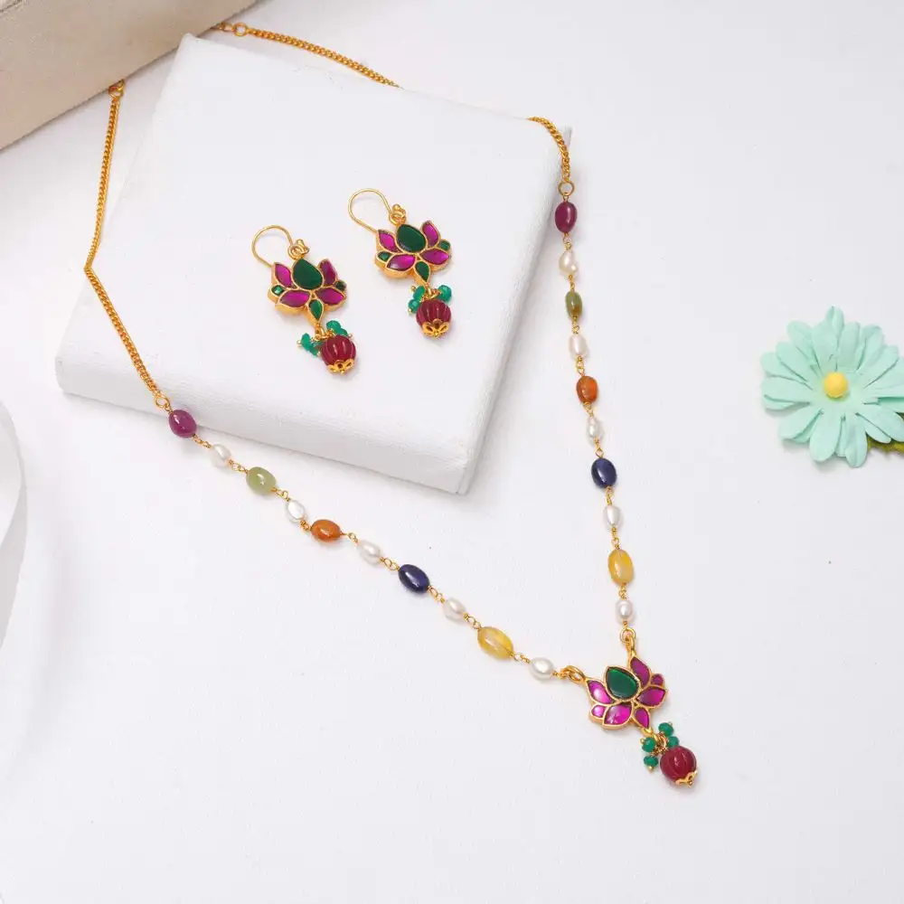 Explore silver jewellery online at Stylori