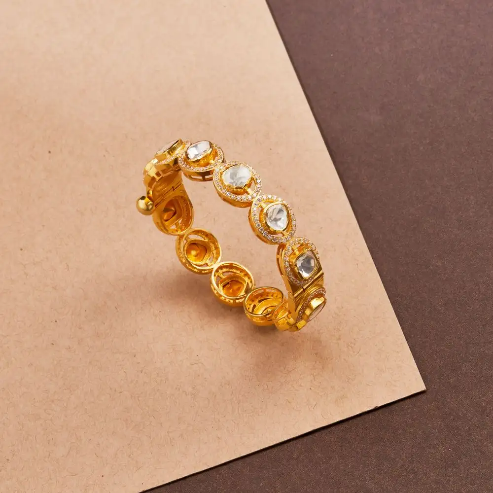 Explore silver jewellery online at Stylori