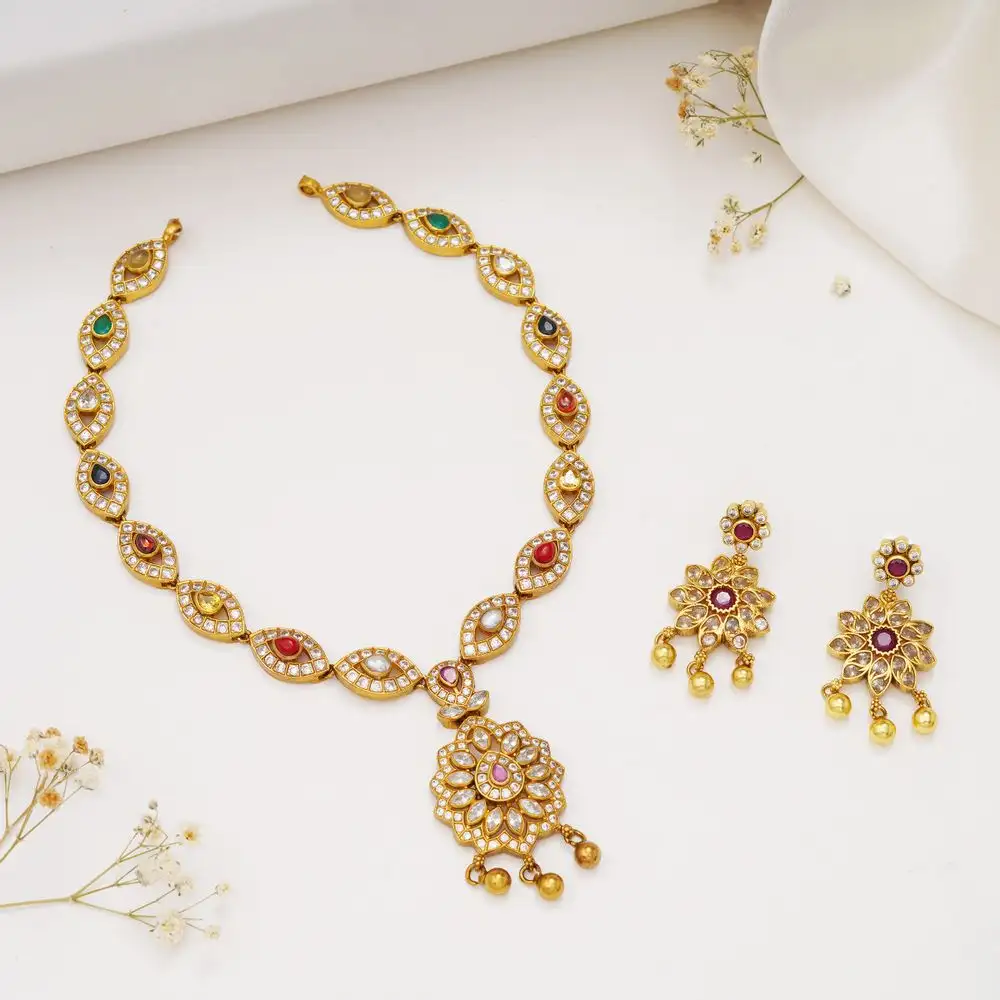 Explore silver jewellery online at Stylori